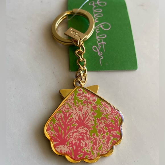 Lilly Pulitzer | Accessories | Nwt Shell Yeah Lilly Pulitzer Key Chain ...